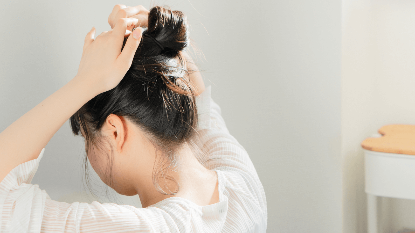 うなじ脱毛はしないほうがいい？後悔しないためのコツを解説 | アステリアクリニック【公式】